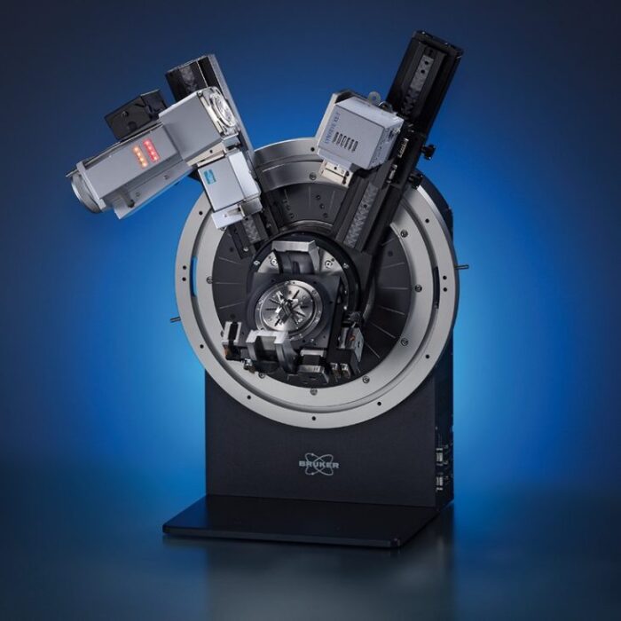 D8 ADVANCE | Difratômetro de Raios X (XRD) - Essencis Technologies